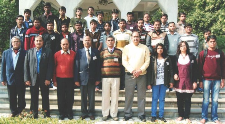 IPT students visits Wires & Fabriks - Papermart